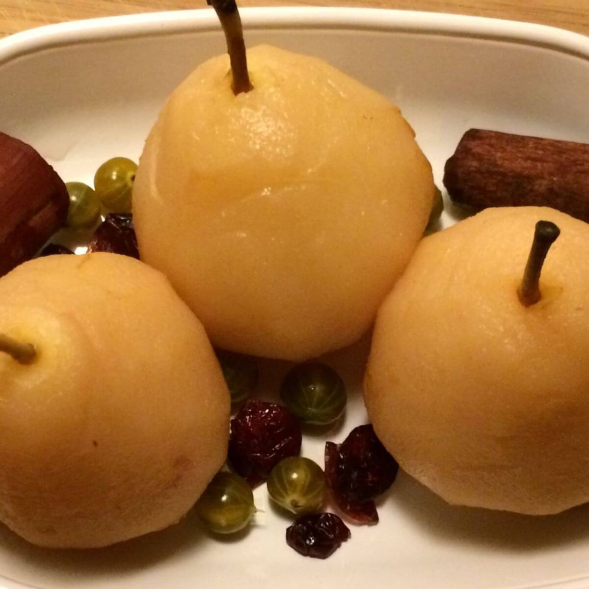 Poached Pears Without Added Sugar - Garden to Griddle